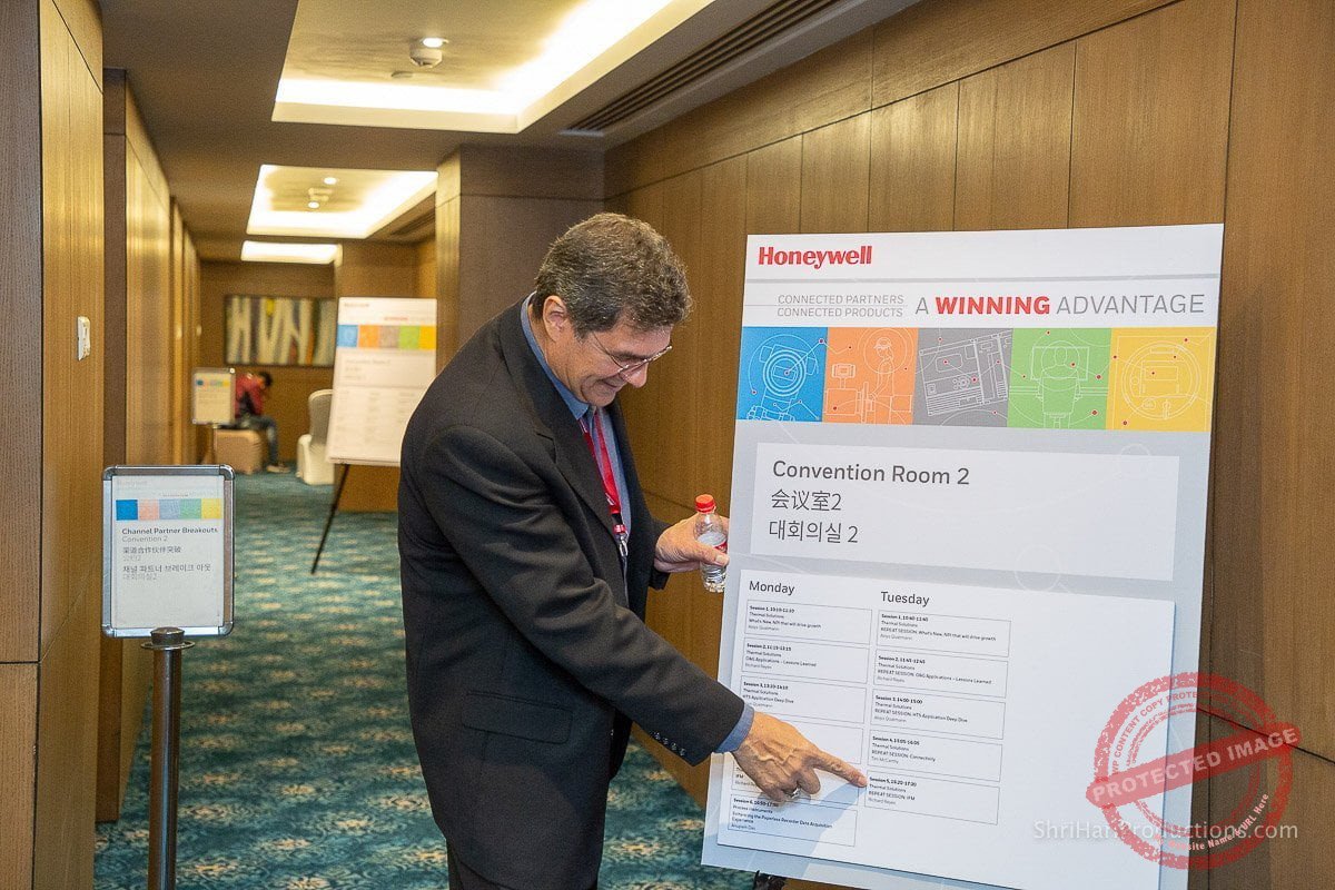 Best Conference Photography At Corporate Events 2024